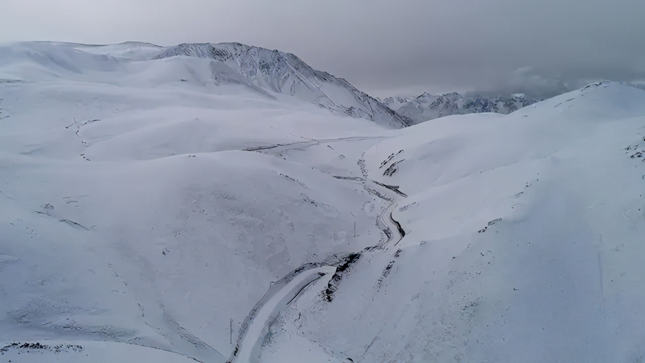 Panlong Ancient Road in Xinjiang, the most beautiful western highway in ...