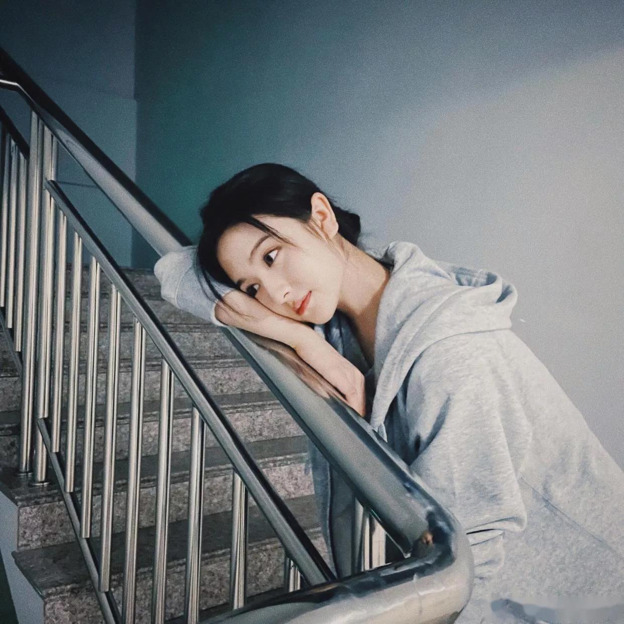 Li Landi wants to sit on the beach and watch the sunset - iNEWS