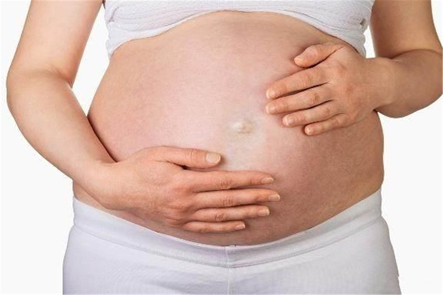 The belly button of pregnant women is "concave and convex", from which ...