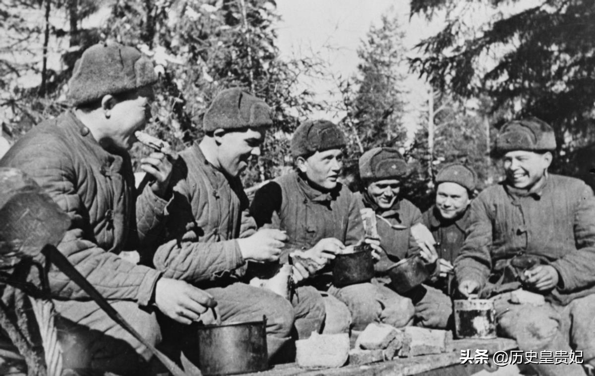 Black bread, cabbage, and spam, the Soviets in World War II are not ...