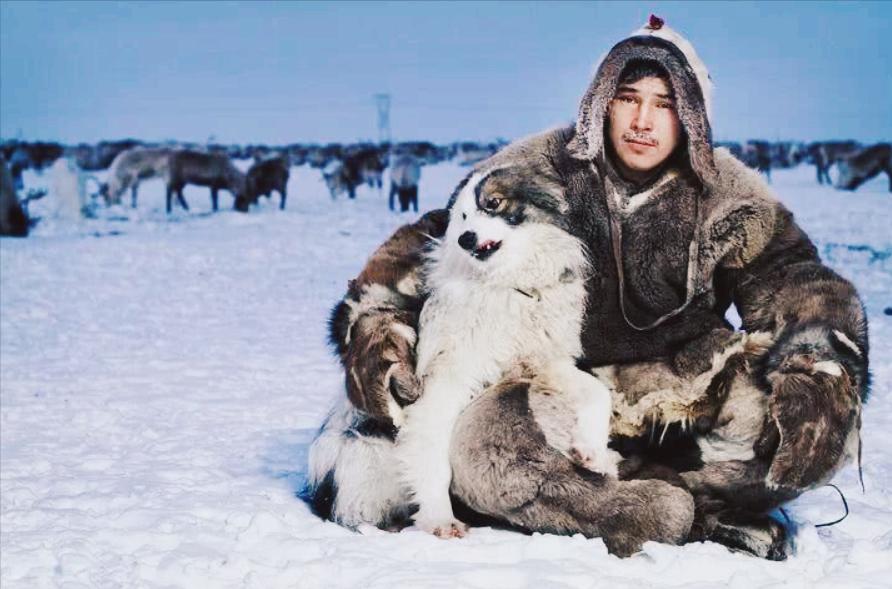 Eskimos only eat raw meat throughout their lives, why do they never ...