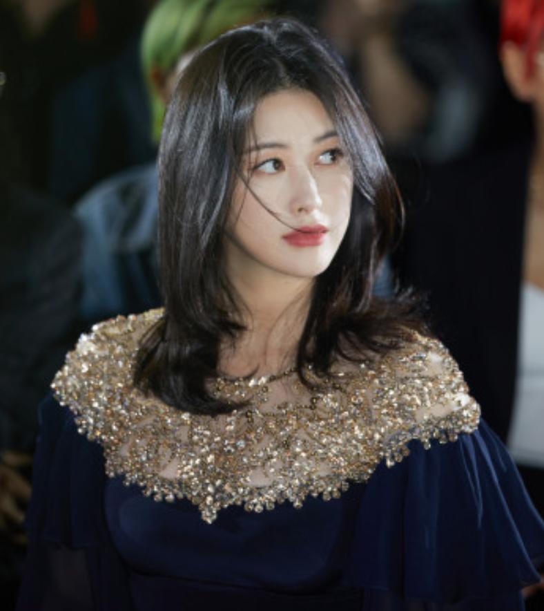 Zhu Zhu's daily photos during pregnancy, her figure is obviously out of ...