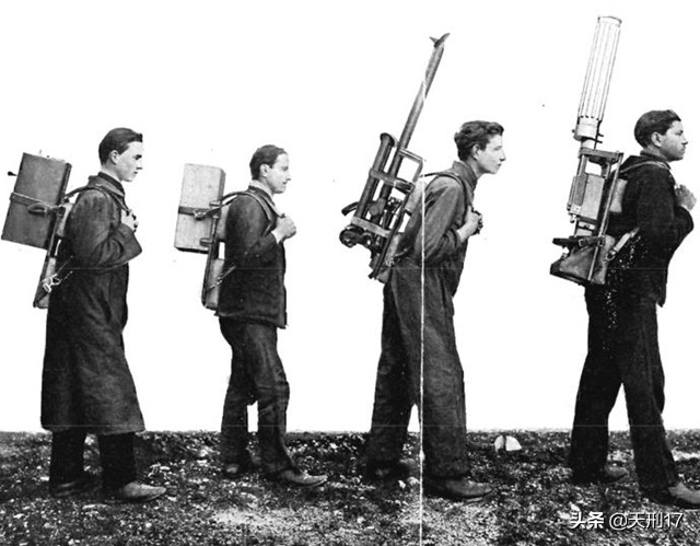 Look at Italian weapons captured by the September 18th Army: the heavy ...