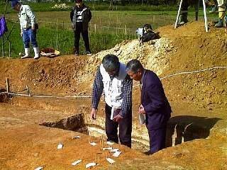 Fujimura Shinichi: Archeological fraud on his own, pushing Japanese ...