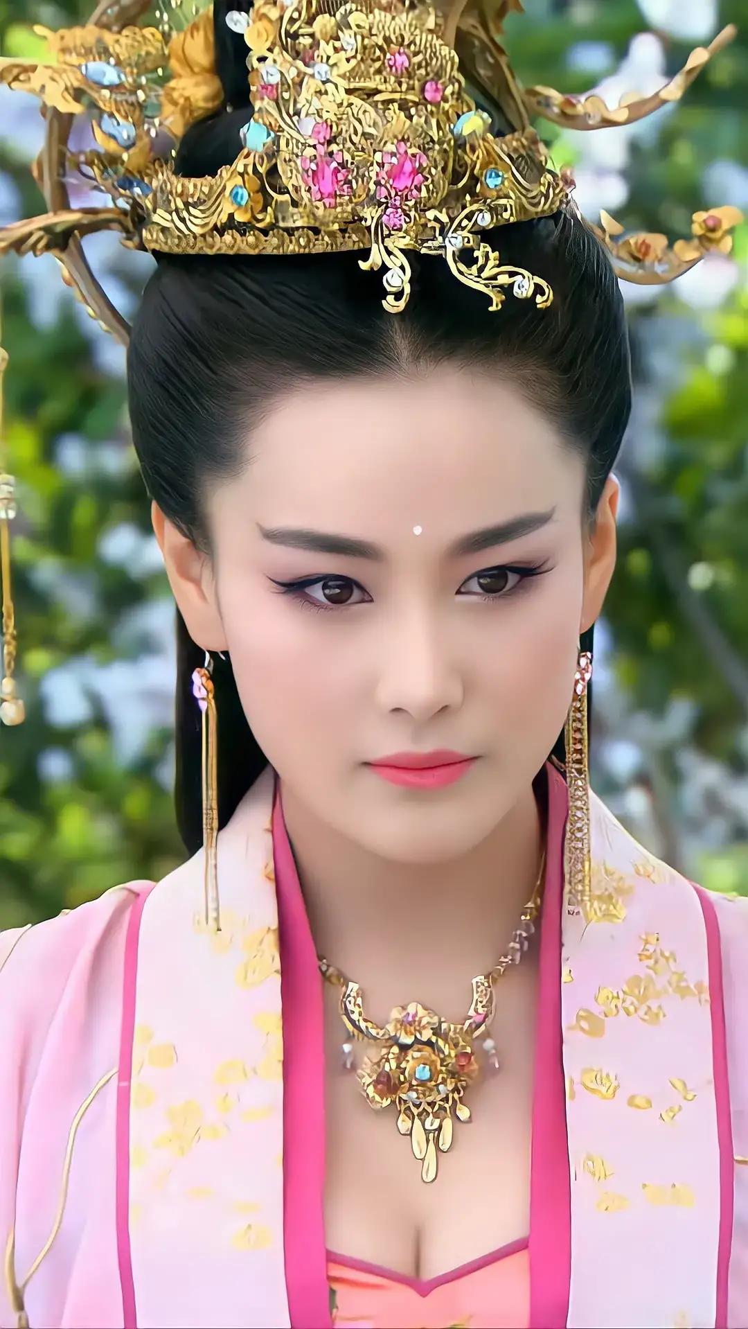 Beautiful Su Daji - iNEWS