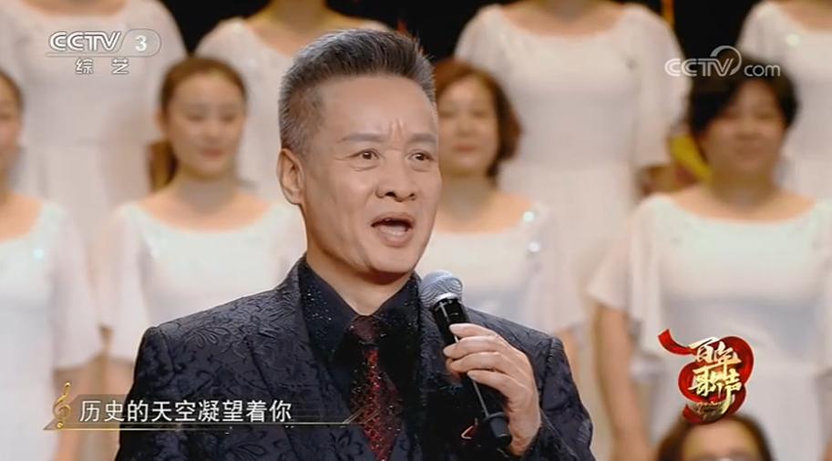 Ayunga: The status of the singer is rising rapidly, and the row behind ...