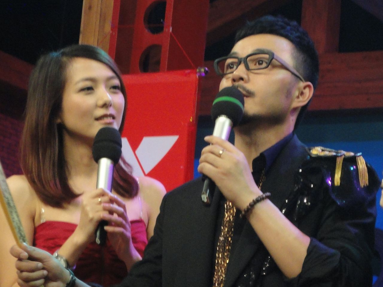 Yang Lele and Wang Han have been married for 13 years and have one son ...