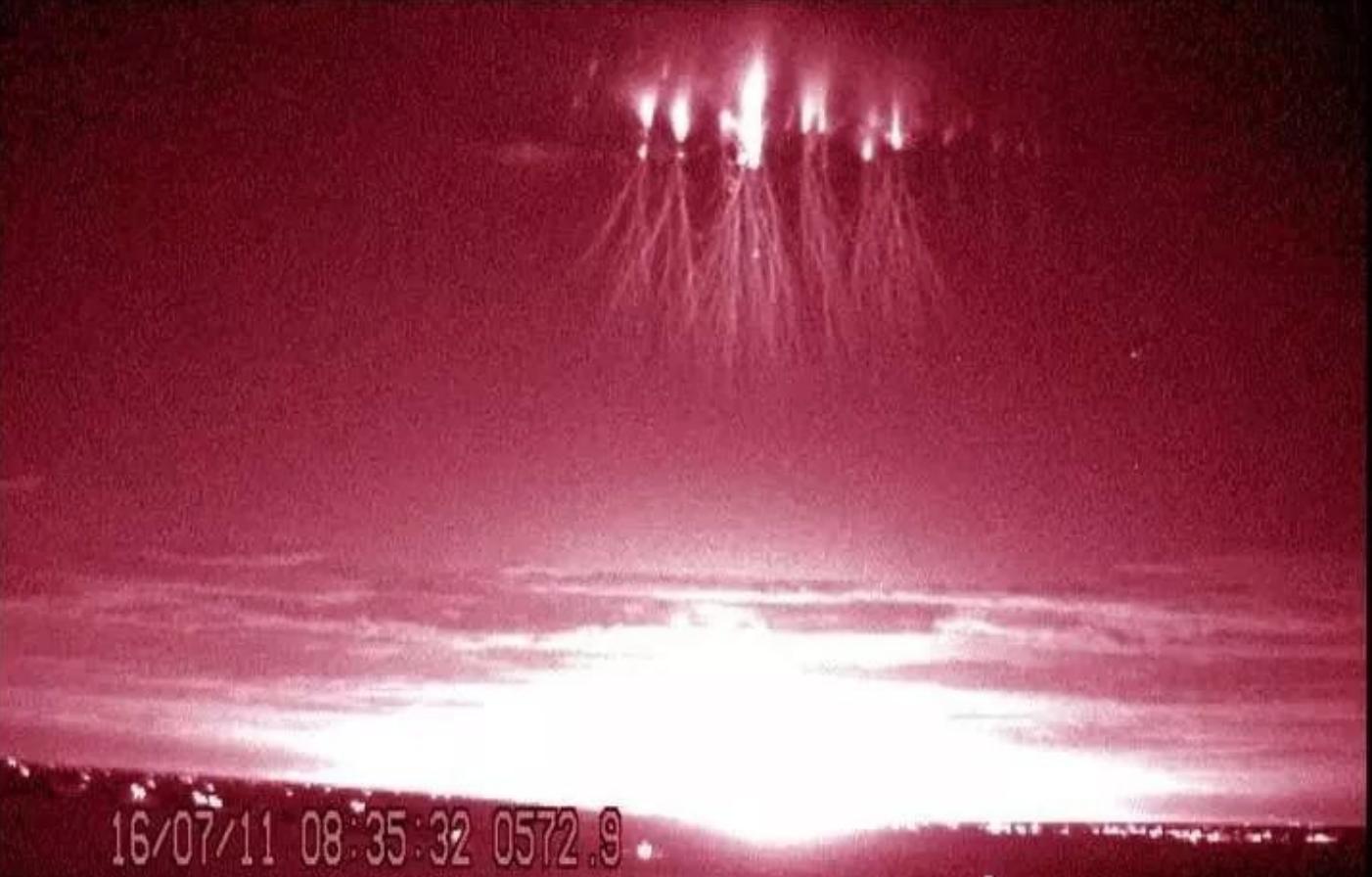 What exactly is this blue "luminous event" taken from the space station ...