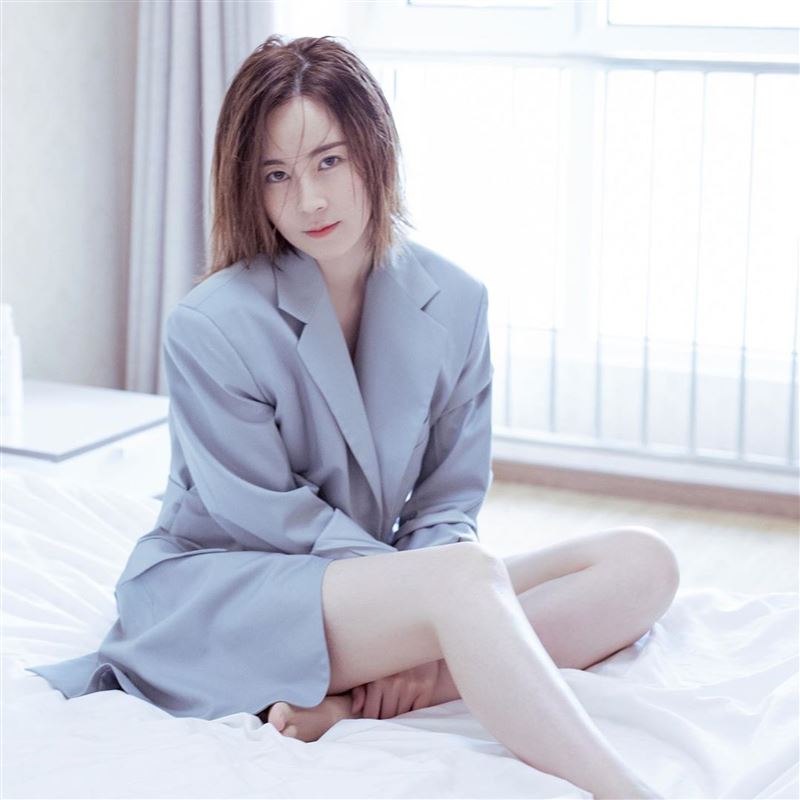 Actress talks about rules, accidentally mentions Xinjiang actress: if ...