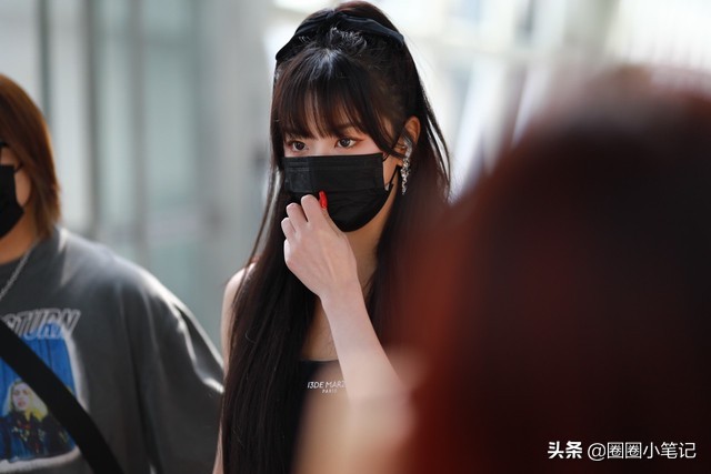 Entertainment Highlights: Zhou Junwei, Kong Xueer, Lan Yingying, Huang ...