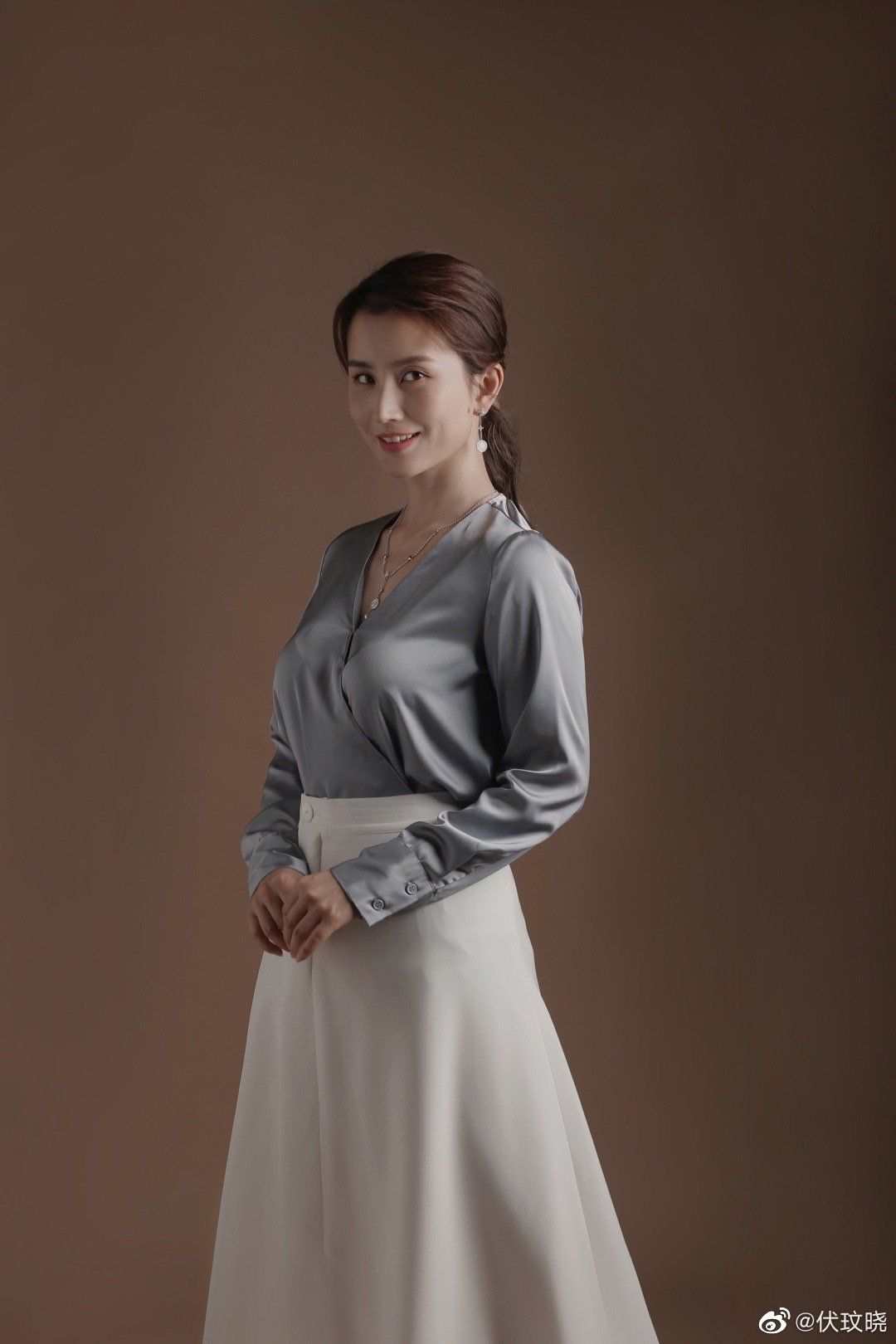 One of Baili's hosts, Fu Wenxiao, has beautiful photos, white and ...