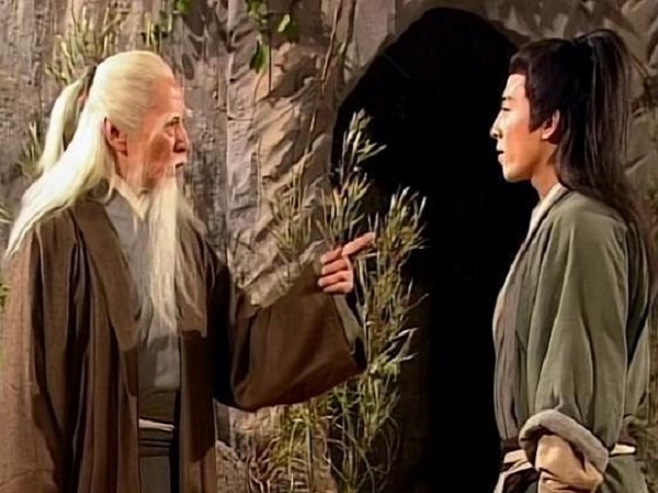 In the Swordsman arena, Feng Qingyang and Dongfang Undefeated are both ...