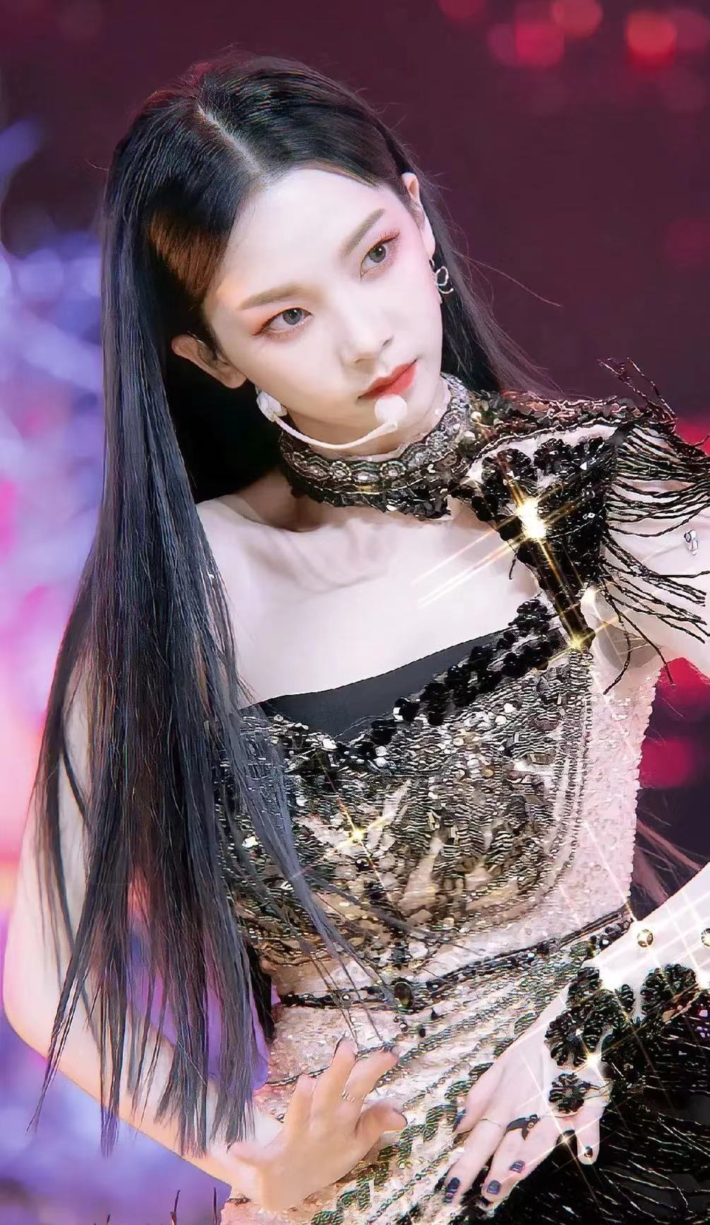 Liu Zhimin, a member of South Korean girl group aespa - iNEWS