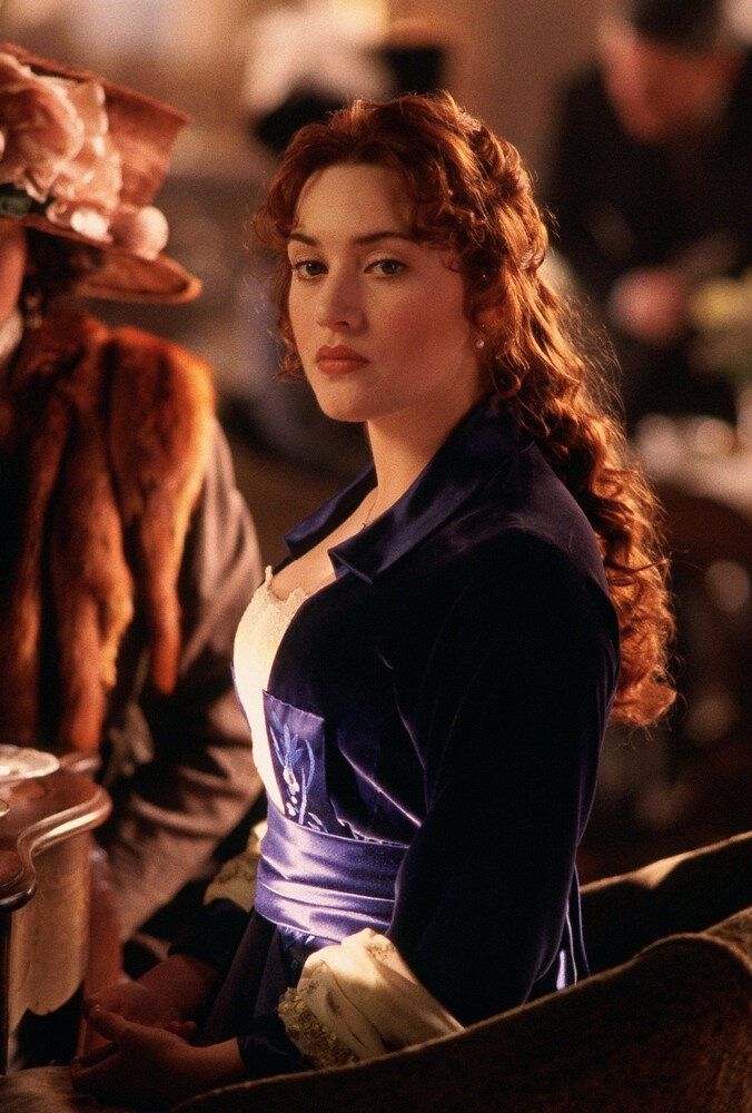 Why did Ruth abandon her fiance in the movie "Titanic" and choose Jack ...