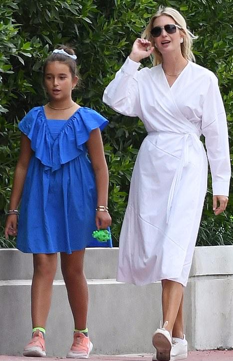 Ivanka's family of 5 walks along the beach!She looks fat in a white ...