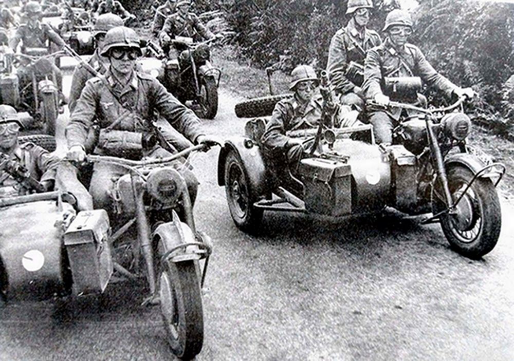 BMW Military Motorcycles, German Military Motorcycles of World War II ...