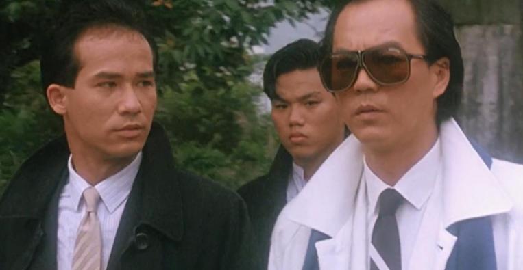 Di Lung appeared after being critically ill, dressed in a plain dress ...