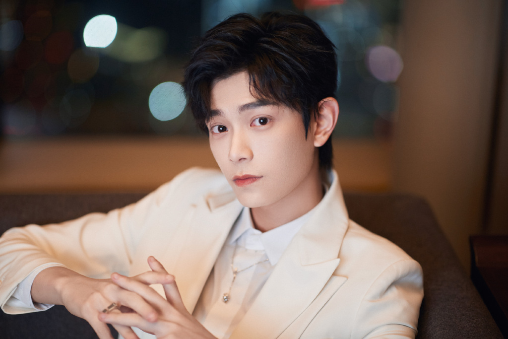 Entertainment reviews: Fan Bingbing, Wu Yifan, Su Xiaotong, Zhang ...