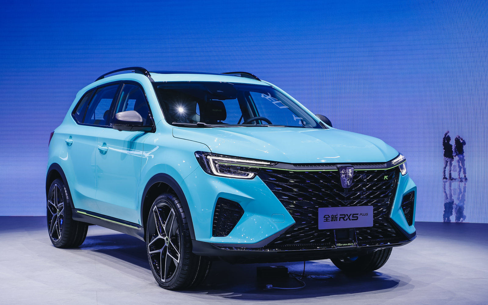 The national tide is coming-the new SUV on the market, the new Roewe RX5 PLUS Vs Trumpchi GS4 ...