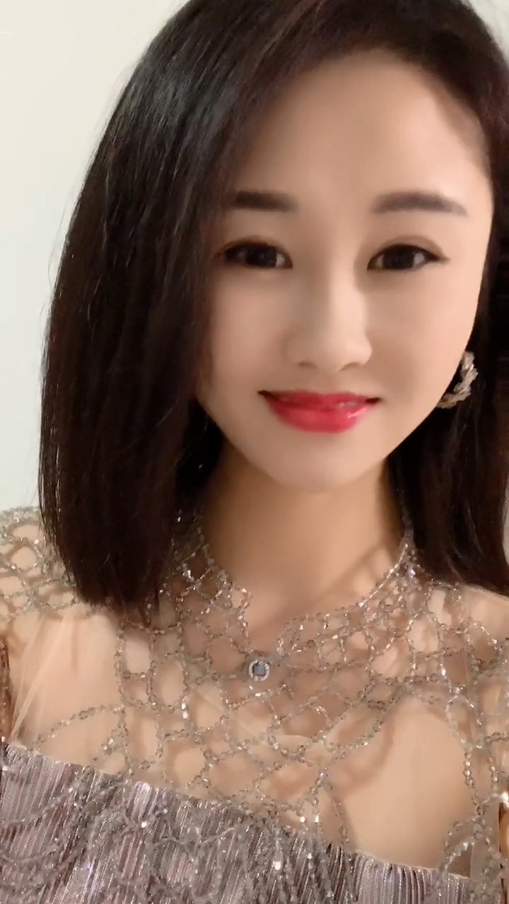 Yu Zi Qian Ying, Hui Zhi Lan Xin - iNEWS