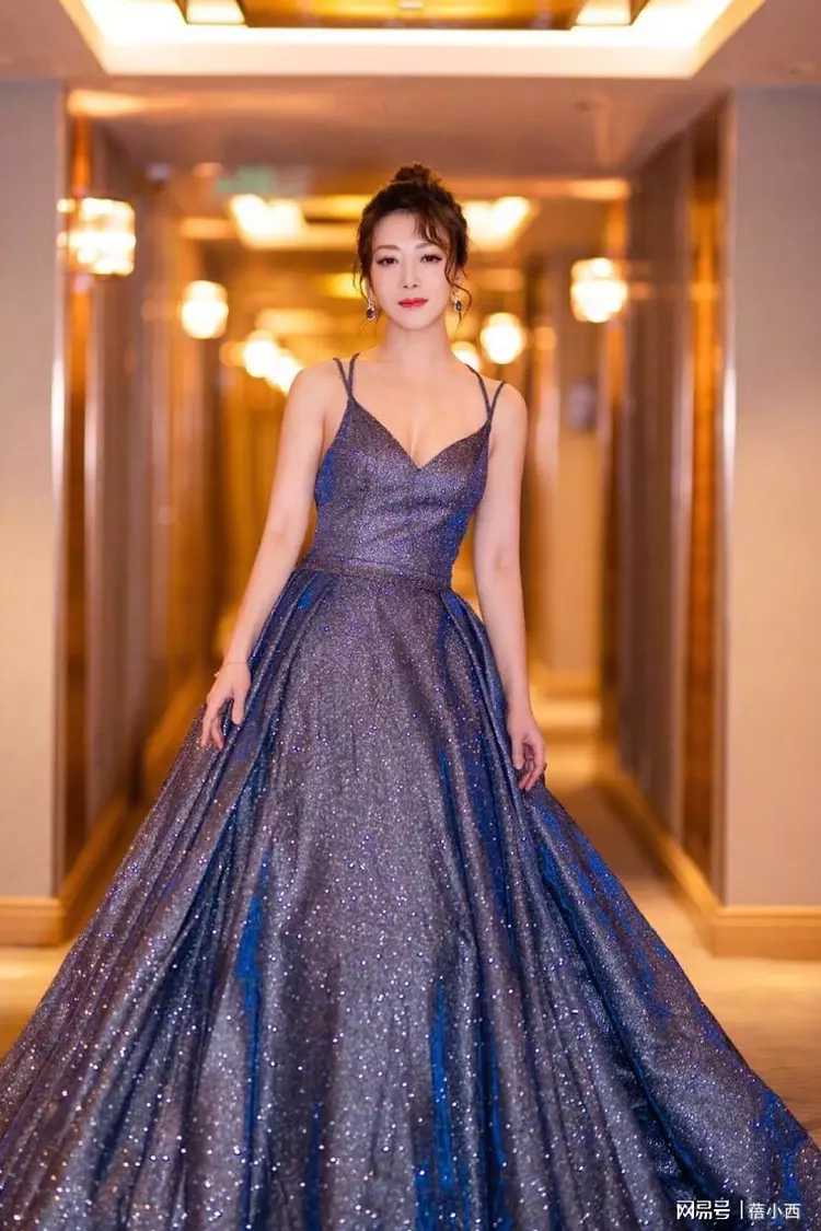 No wonder he can harvest his 9-year-old boyfriend, Chen Zihan, who is ...