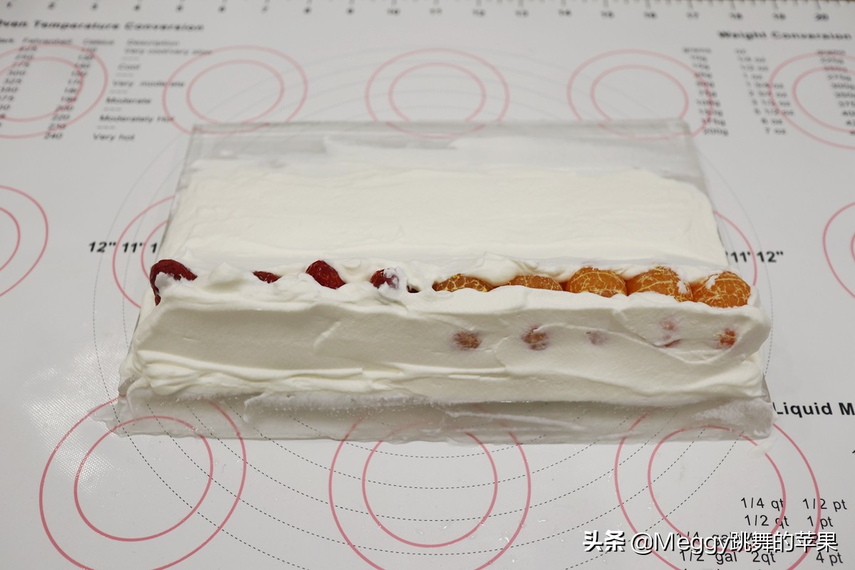 The creamy crystal rolls are really good, the mouth melts and the ice ...