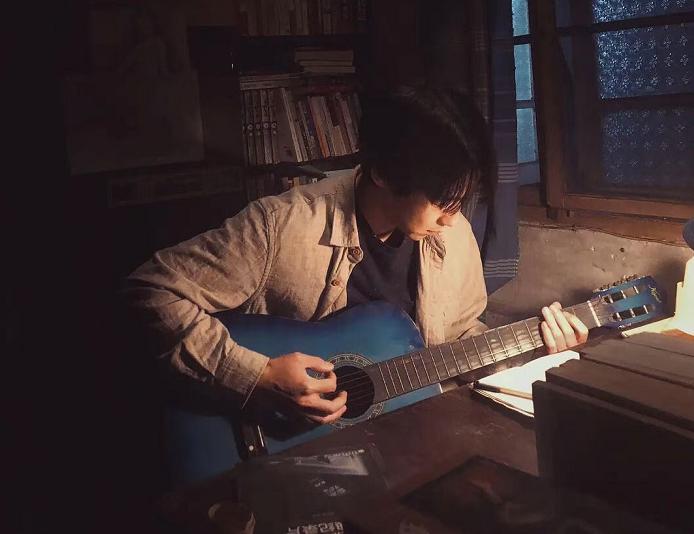 Sun Xing's smile in "Sweeping the Dark Storm"?How many "traffic stars ...