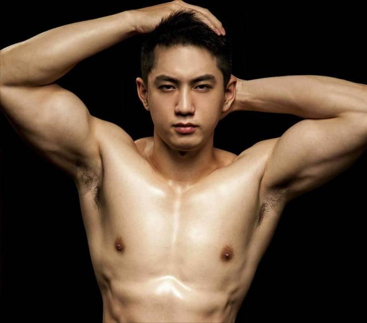 Philippine socialite little brother - iNEWS