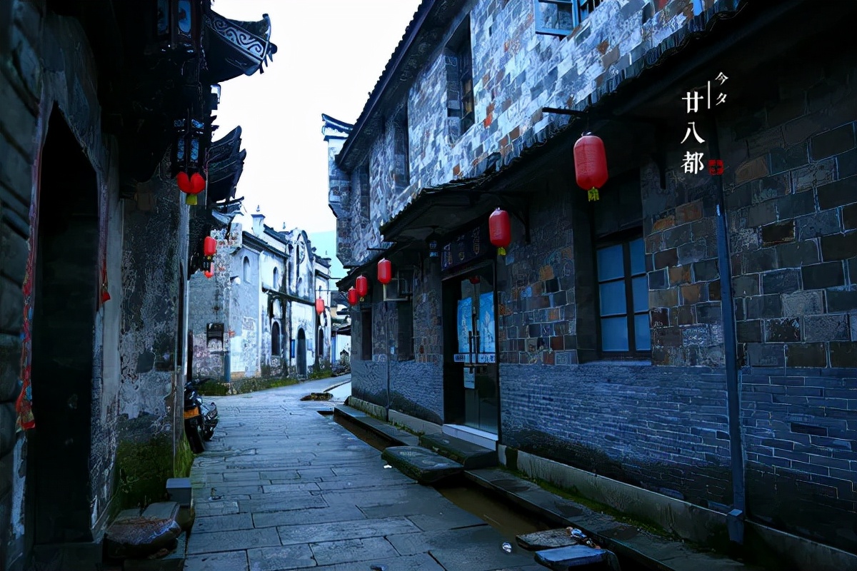 "Hometown Month" a book, a library of spoken dialects - iNEWS