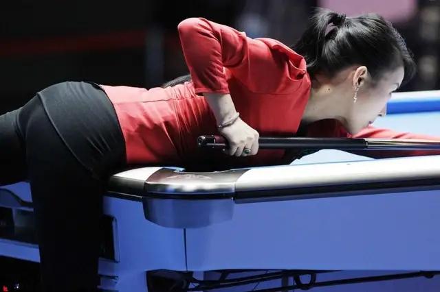 The nine-ball queen Pan Xiaoting has a net worth of 1 billion and is ...