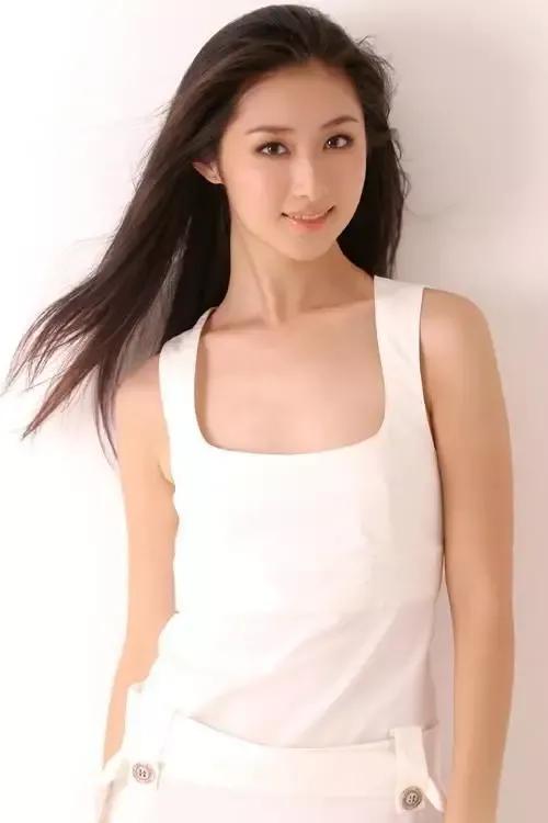 The five most beautiful stars in Hubei: Tu Liman, Liu Yifei, Zeng Li, Xu Fan, and Chen Shu - iNEWS