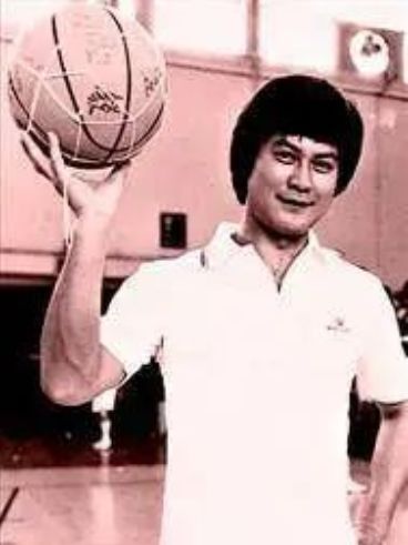 Deng Guangrong, the favorite "hidden boss", has a wonderful love-hate ...