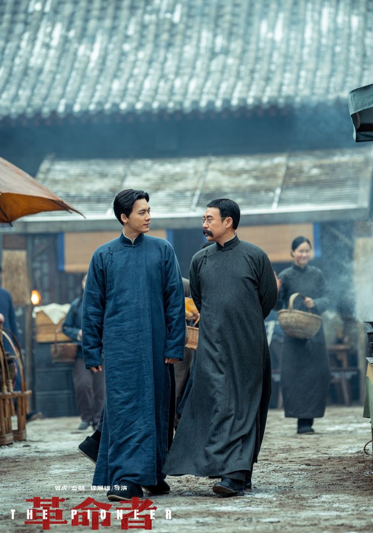 Tong Liya filmed Mrs. Li Dazhao's crying scene and received a ...