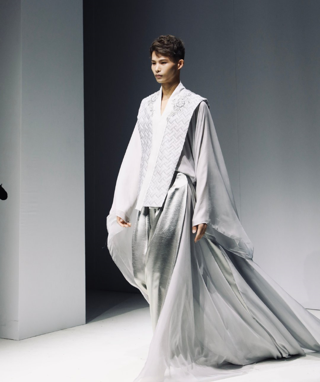 Born in a rural area, dropped out of school to work, but became an ...