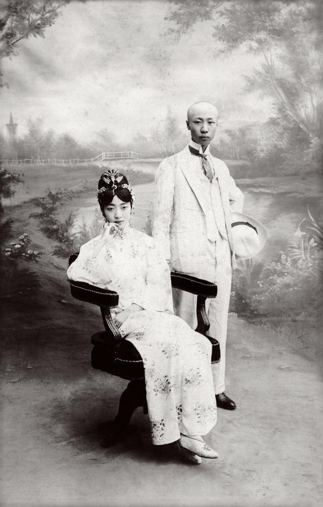 The last queen, Wan Rong: She was crazy in her later years and couldn't ...