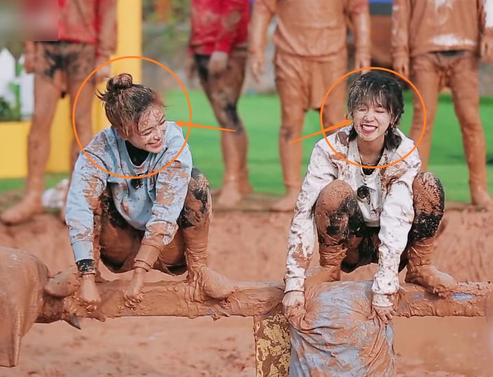 Song Yuqi hit her face with a pillow and watched the changes in her ...