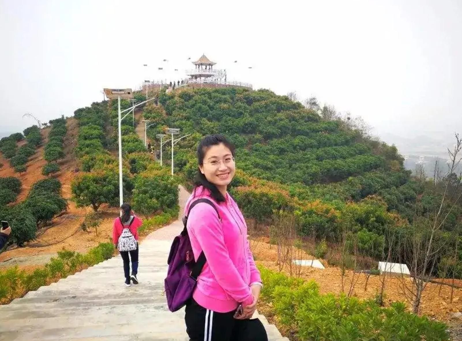 Guangxi daughter Huang Wenxiu: She came from the countryside, and ...