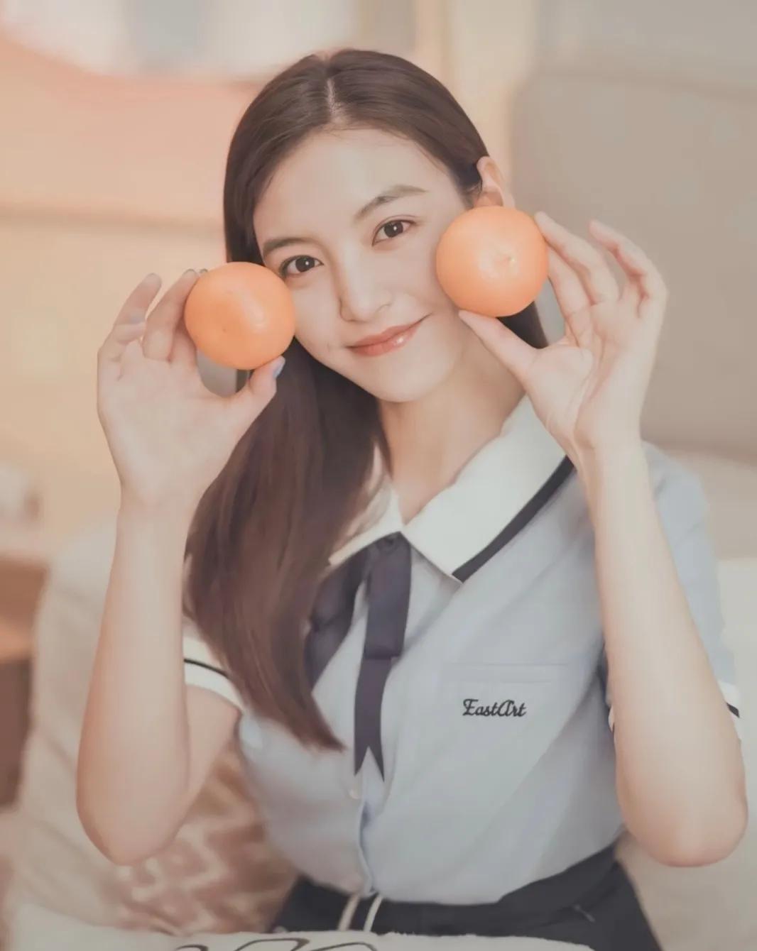 You Jingru, Little Queen of the North - iNEWS