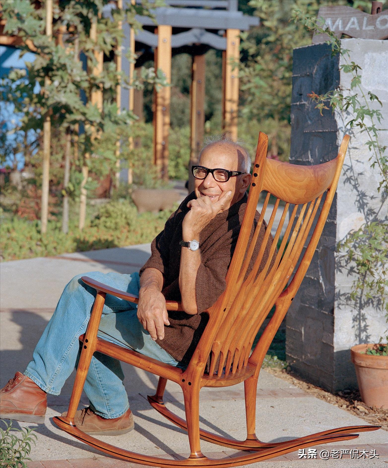 There are two wonderful chairs like this, but they cannot be mass ...