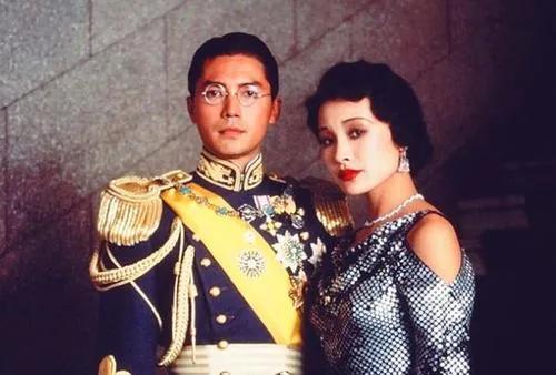 After Puyi's death, his wife Li Shuxian fought a lawsuit for ten years ...