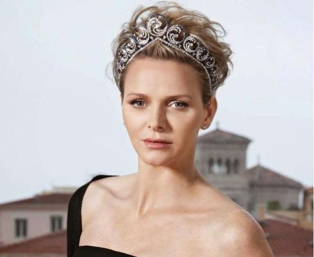 43-year-old Charlene changed her appearance due to illness!Haven't worn ...