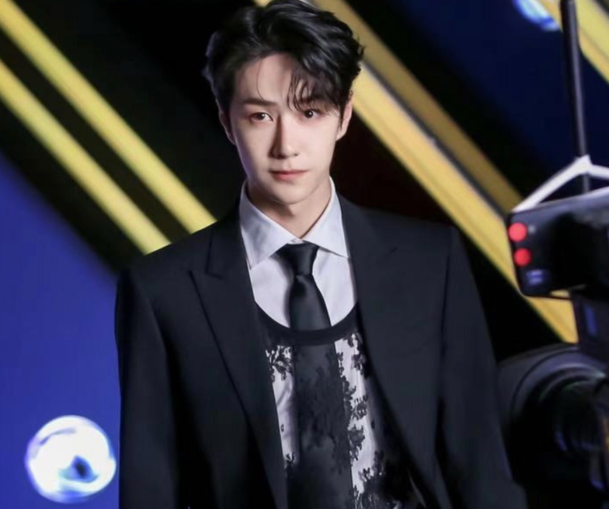 Wang Yibao is ready to stand at any time, Lele is always out of the ...