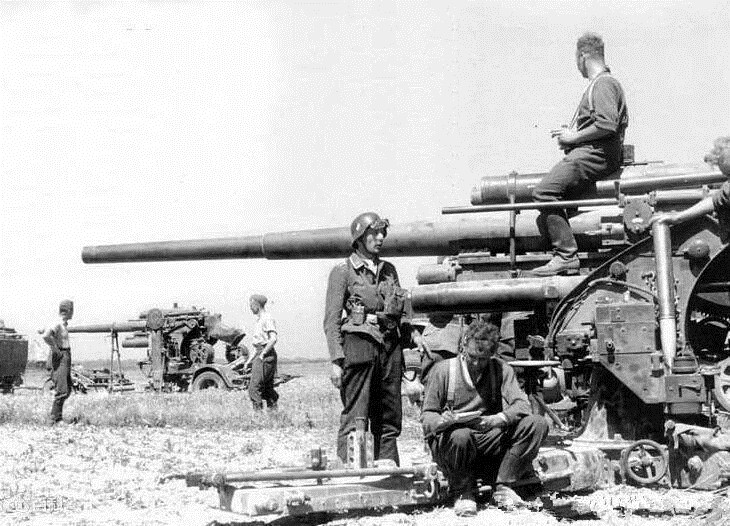 Tiger tank's 88mm gun: seems to be inadequate caliber, but in fact it ...