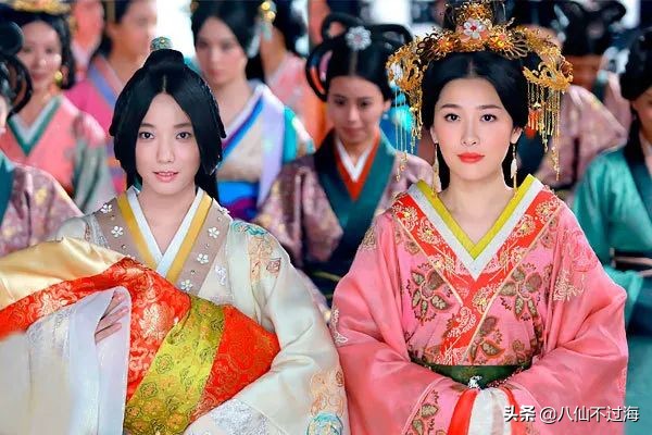 During the Ming and Qing Dynasties, what were the ranks of concubines ...