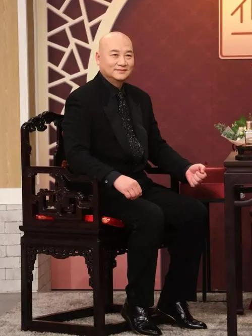 Chi Zhongrui and Chen Lihua have been married for 28 years, and the ...