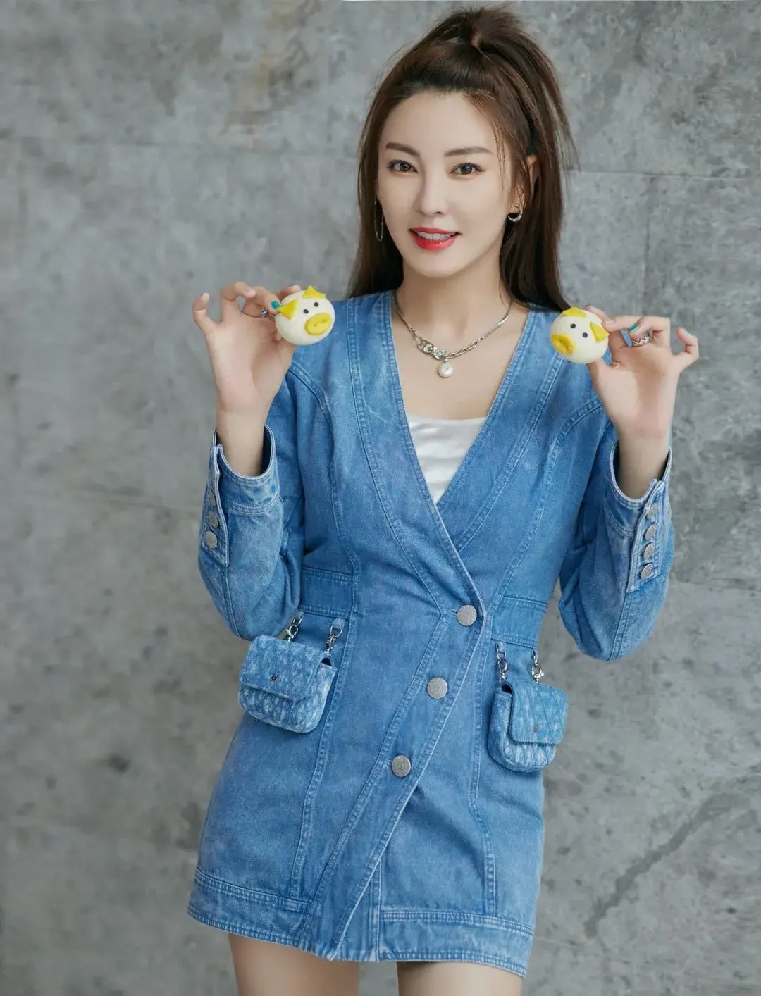 "Stunner in the world" Zhang Yuqi, dressed in Yujie style costumes with ...