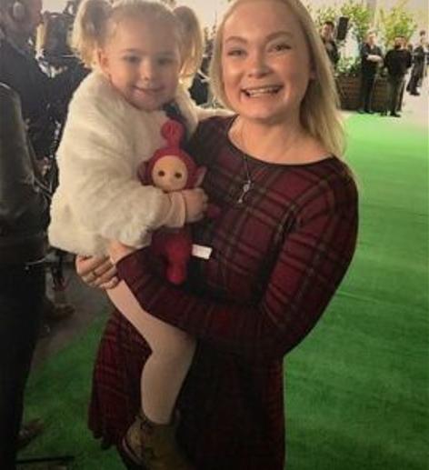 "Teletubbies"'s "Sun Babies" hugging baby photos went viral on the ...