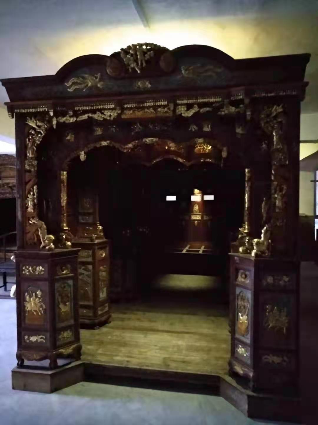 There is a kind of bed called Babu bed, do you understand? - iNEWS