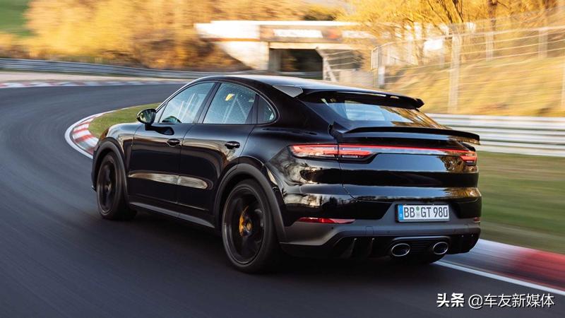 7 minutes 38 seconds 925 Porsche Cayenne tops New North's fastest mass ...