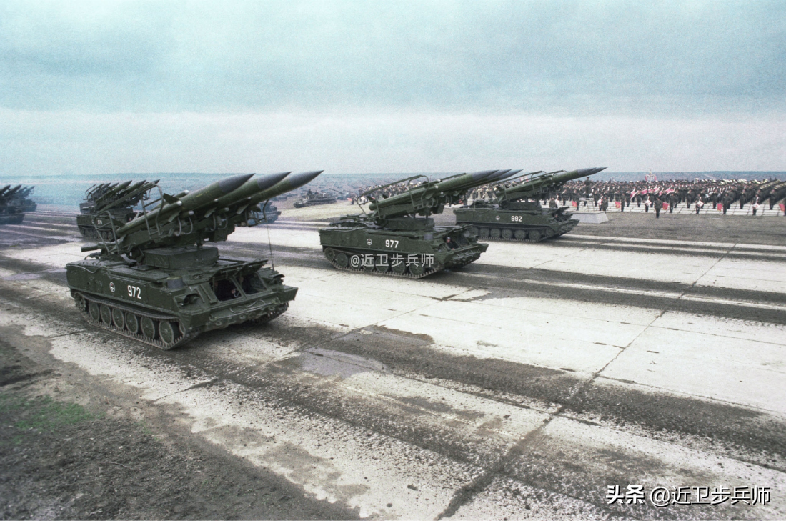 A clear image of the West 81 exercise: the iron torrent that once made ...